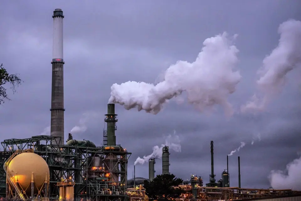 State of California working to keep Benicia’s Valero refinery open